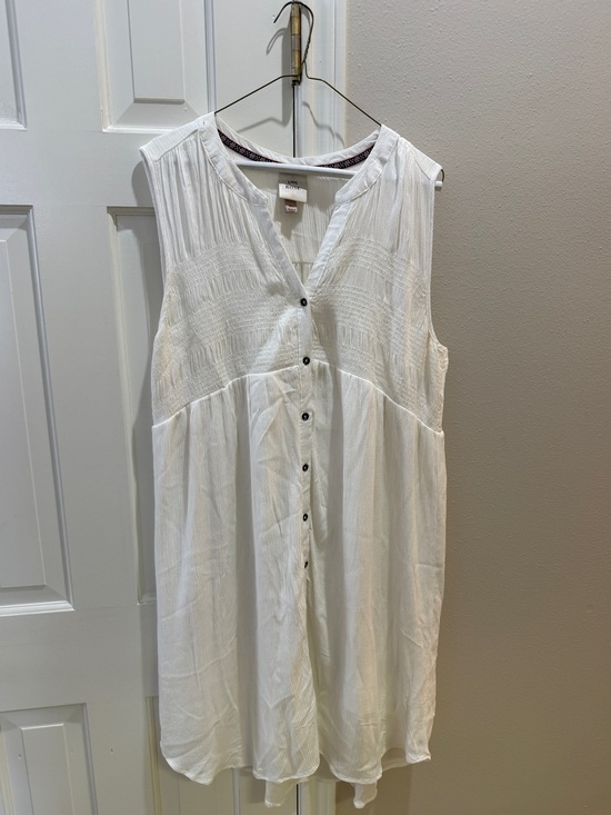 Knox Rose | Dresses | Knox Rose White Textured Sleeveless Button Top ...